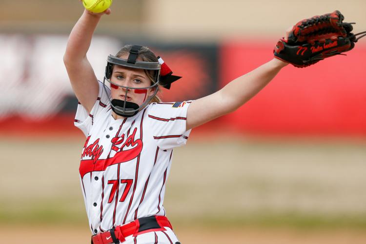 CCHS softball finds a way against Knox West | Sports | newportplaintalk.com