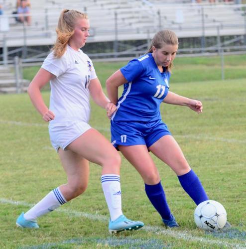 Lady Eagles rally, notch crucial district win over G-P | Sports ...