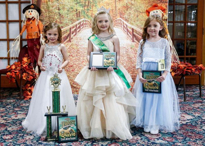 Newport Harvest Festival Pageant | Gallery | newportplaintalk.com