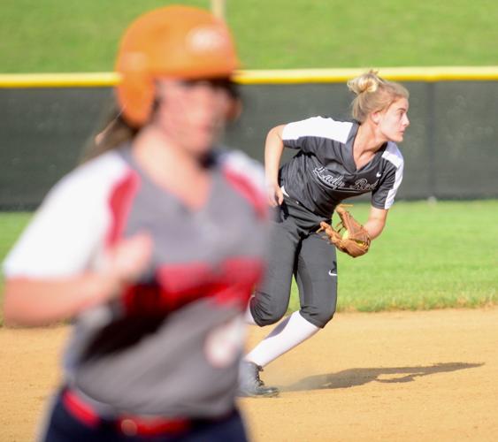 Lady Red close regular season with shutout over South Doyle | Sports ...