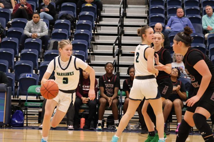 Lady Warhawks stifle Tates Creek | Sports | news-graphic.com