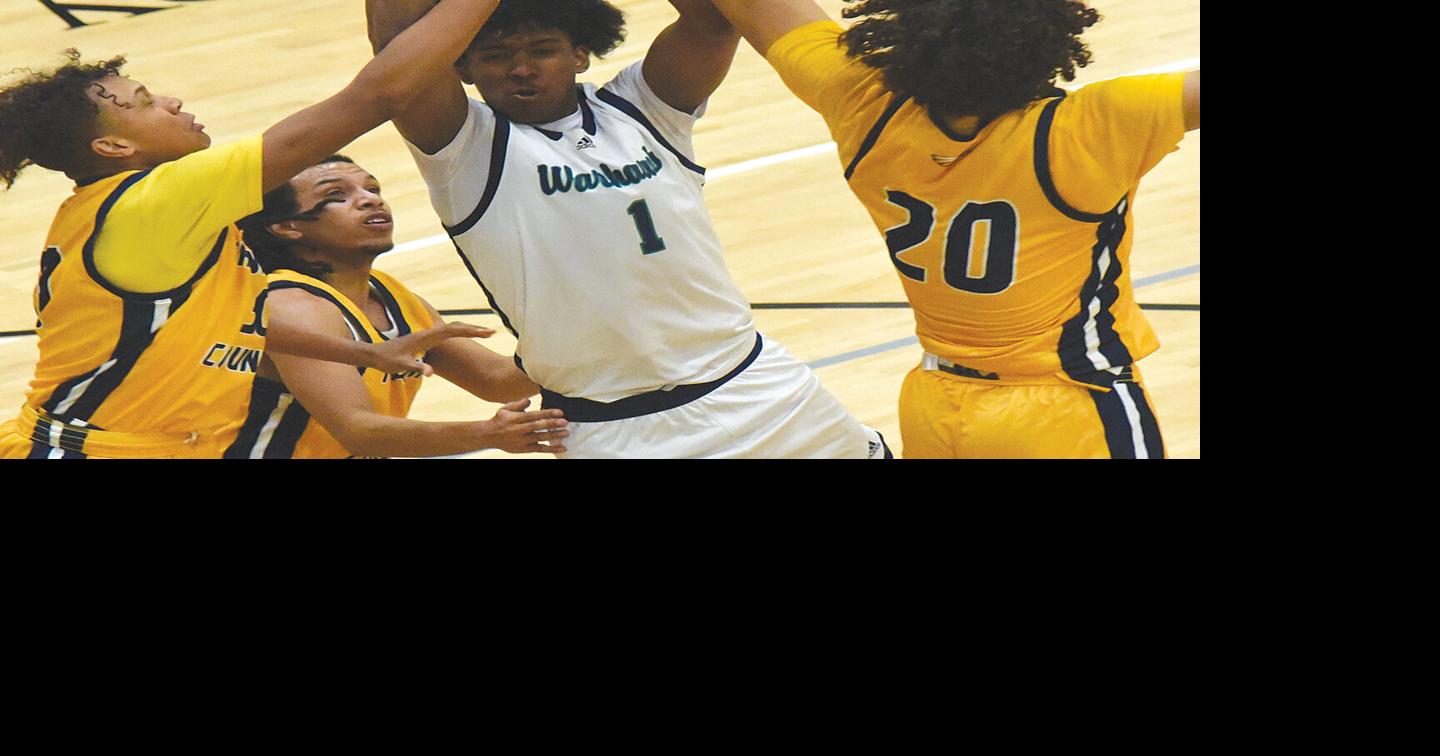 Boys' basketball: Warhawks fight off pesky Flyers in 41st semis ...
