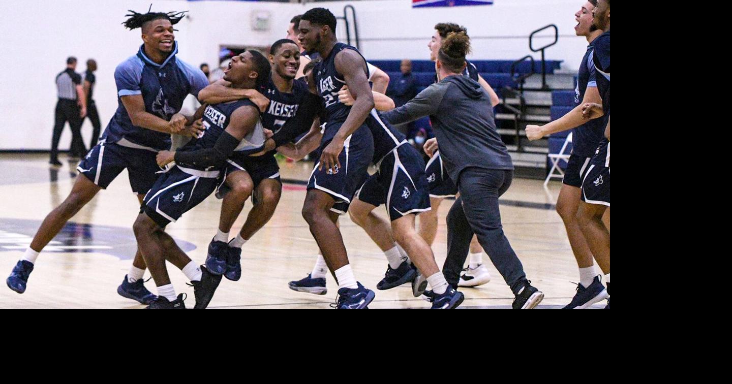 Men's basketball: Buzzer-beater ends Georgetown's title reign in ...