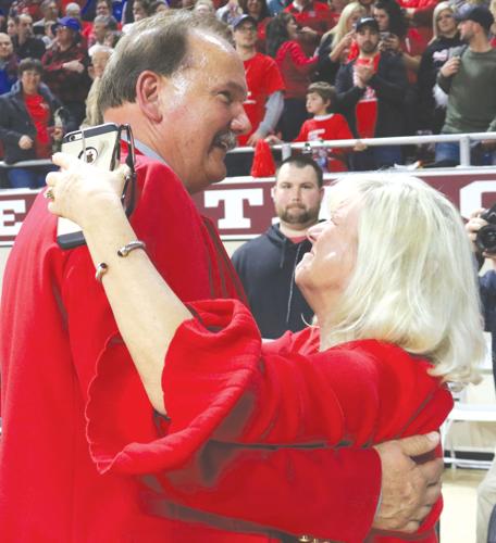 Coach Hicks says goodbye | News | news-graphic.com