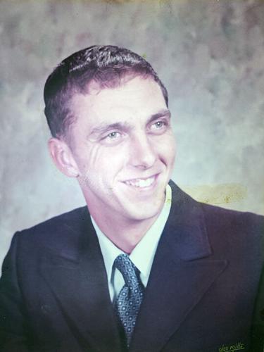 Earl Lee Fightmaster | Obituaries | news-graphic.com