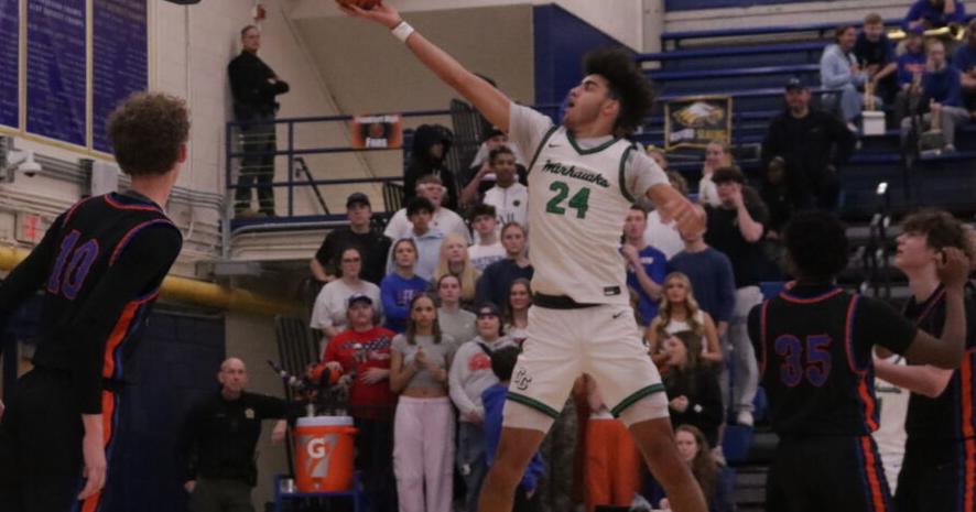 Warhawks declaw Panthers, secure region berth | Sports | news-graphic.com