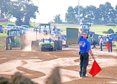 Fireman’s 300 brings thousands to track for tractor pull | News | news ...