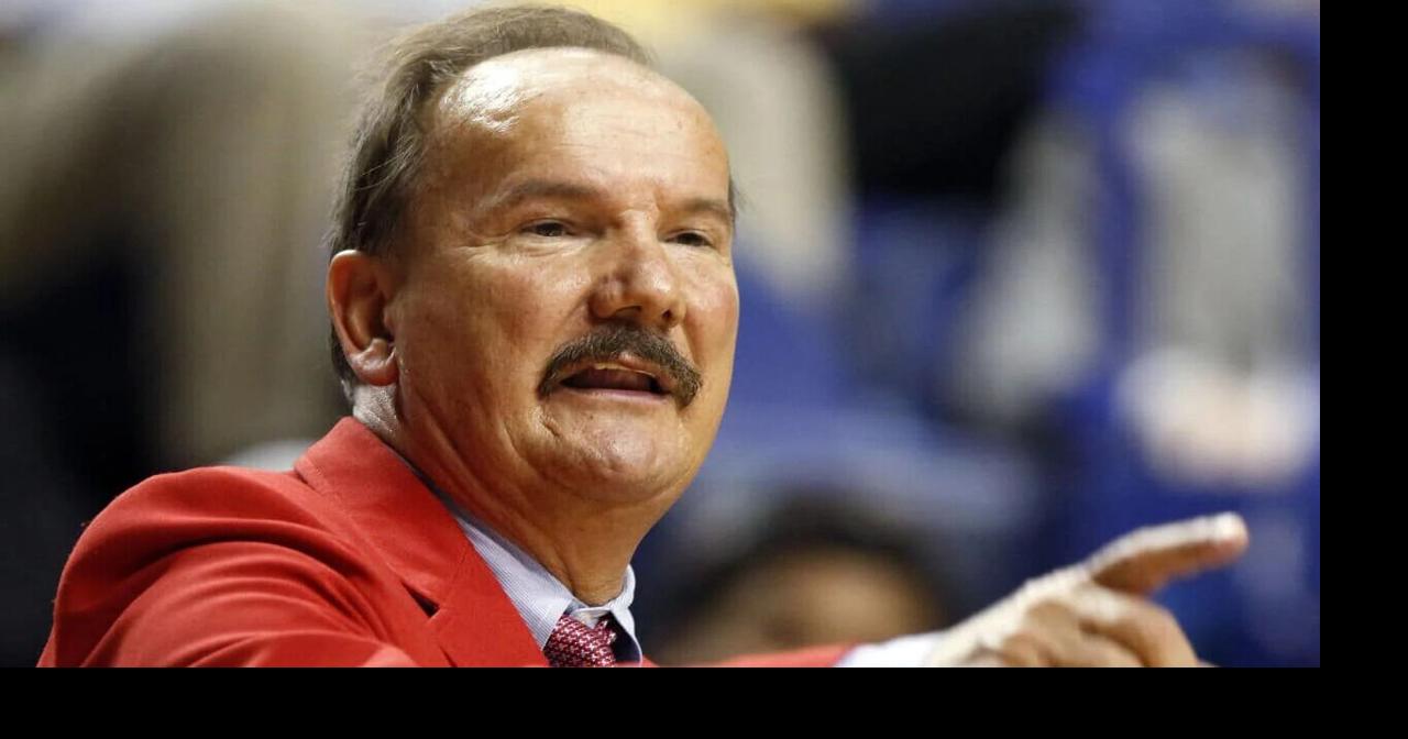 Coach Hicks to be recognized with national award | Sports | news ...
