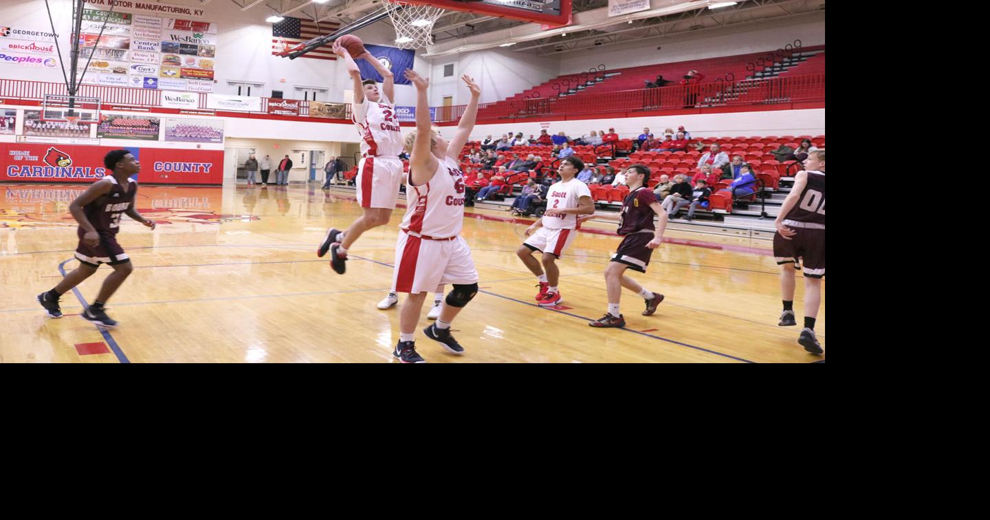 Boys' basketball: Mosby goes wild in Cards' win | Sports | news-graphic.com