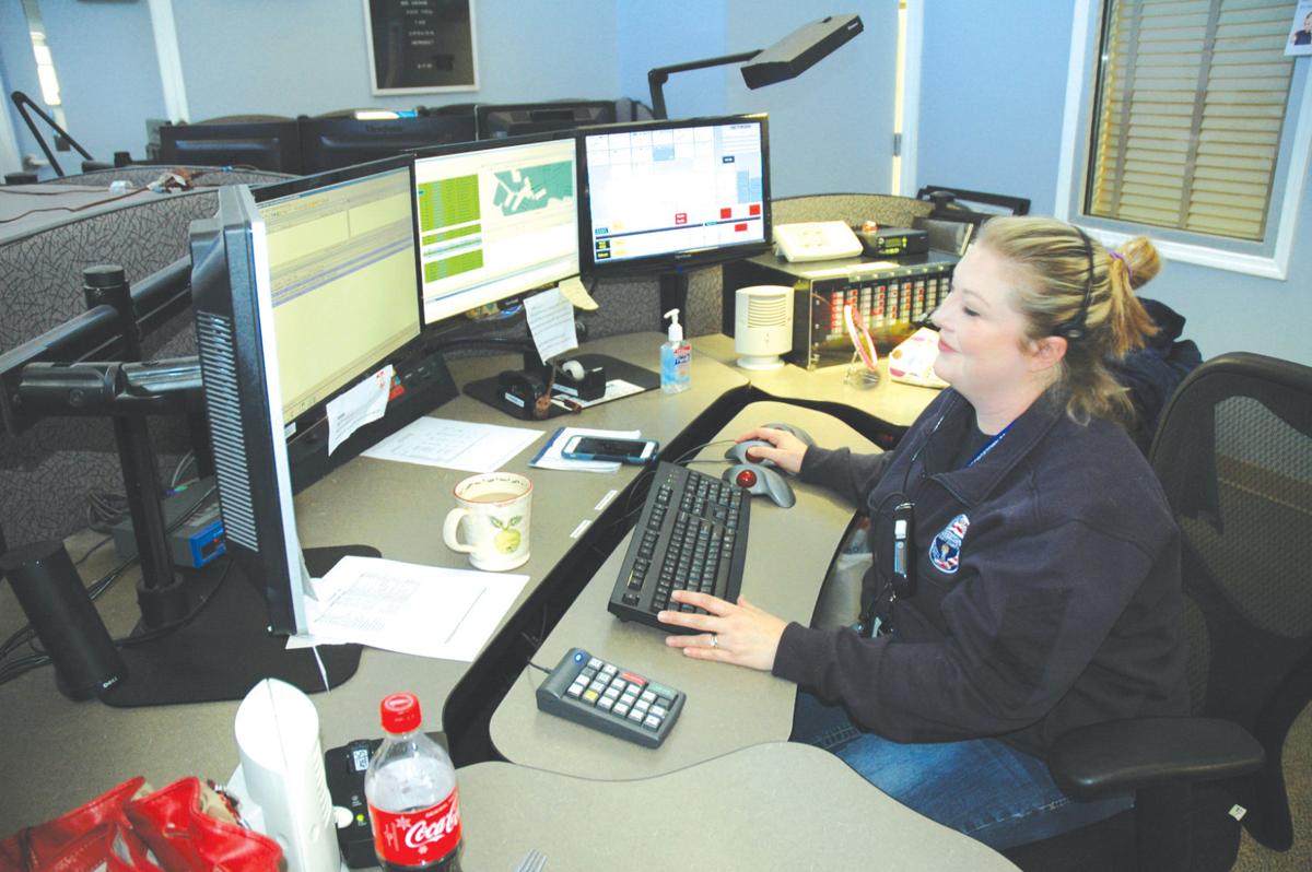 911 radio system endangers police, EMTs | News | news-graphic.com