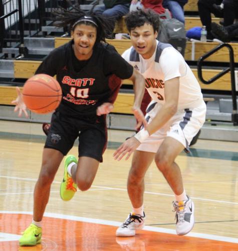 Boys' basketball: Broncos contain Cardinals, 72-53 | Sports | news-graphic.com