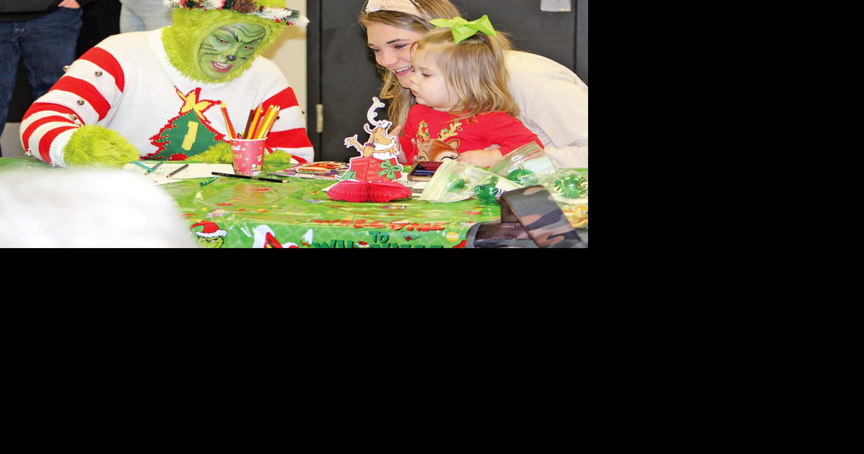 Kids enjoy ‘Brunch with the Grinch’ at Ed Davis Learning Center | News ...