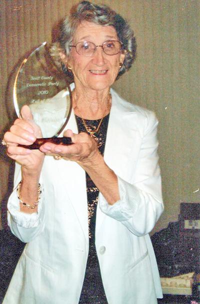 Carrie Elizabeth Hoffman | Obituaries | news-graphic.com
