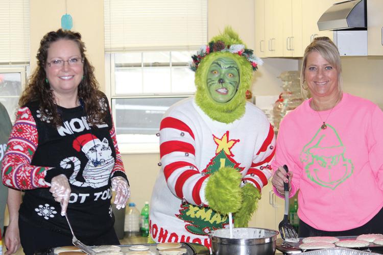 Kids enjoy ‘Brunch with the Grinch’ at Ed Davis Learning Center | News ...