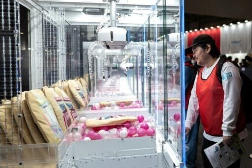 Hooked on the claw: how crane games conquered Japan's arcades ...