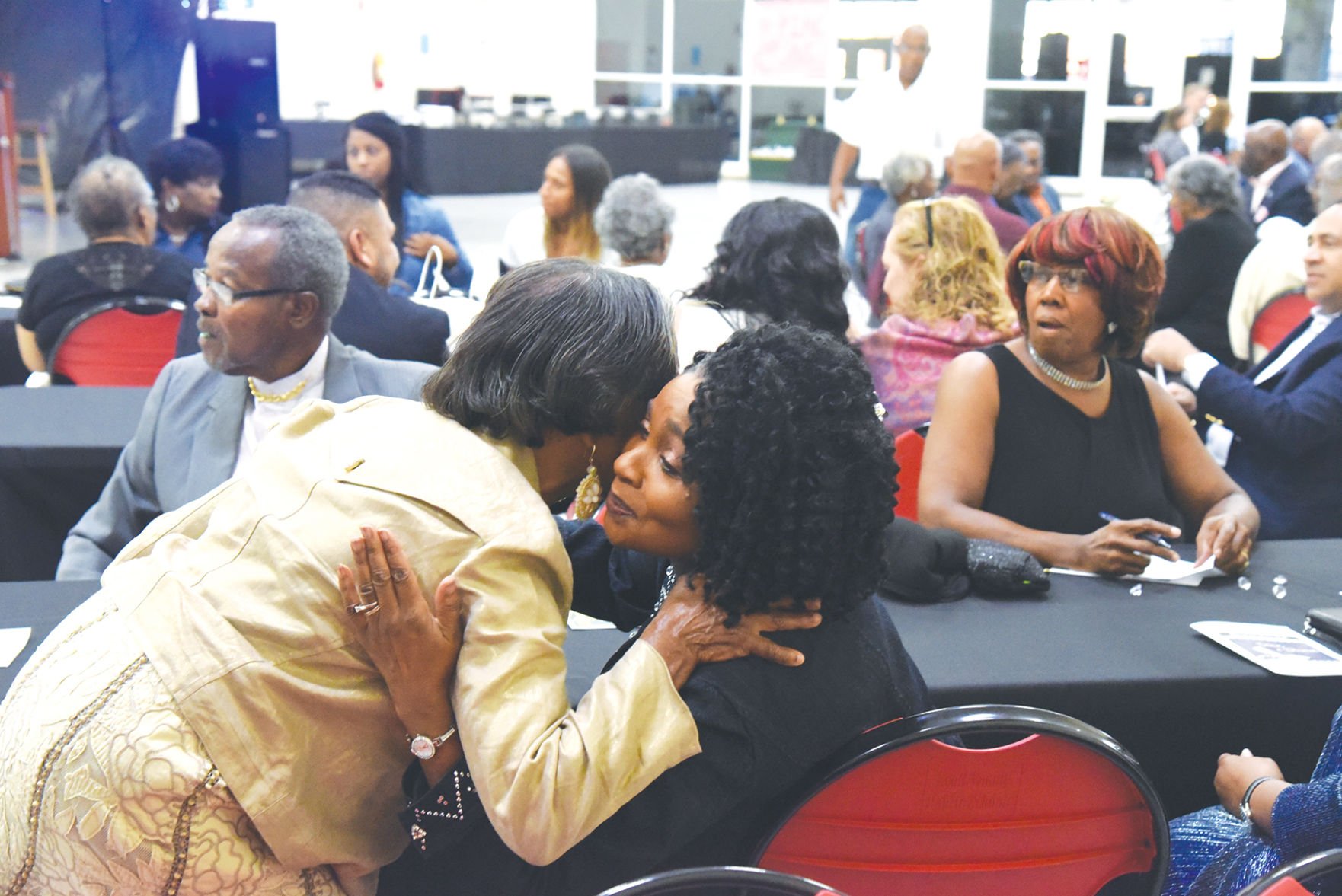 Annual ball honors Ed Davis alumni, school’s legacy | News | news ...