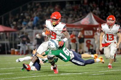 Battle of the Birds football: Scott County grinds it out, pulls away ...