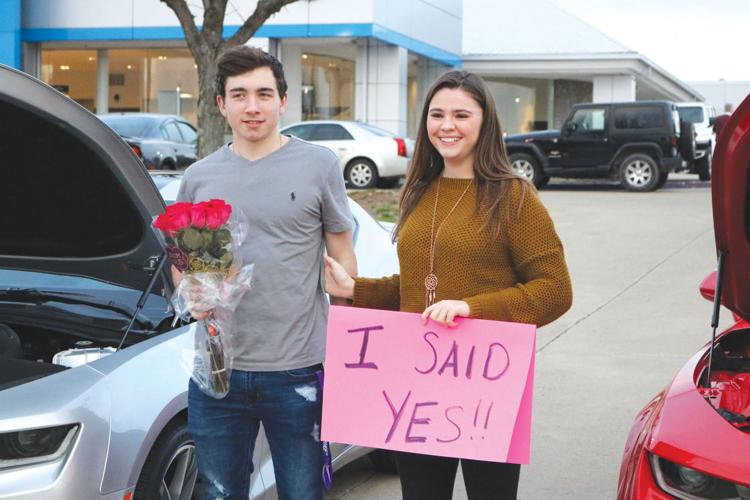 Camaros play part in extravagant ‘promposal’ | News | news-graphic.com