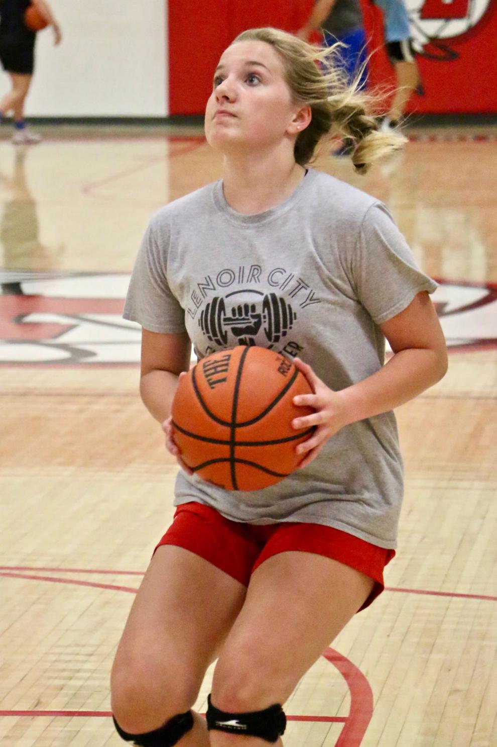 Lady Redskins showing signs of growth | Sports | news-herald.net
