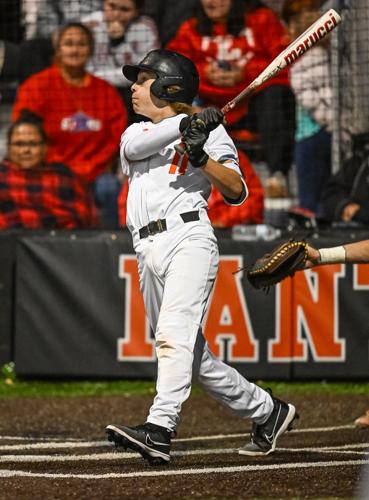 Panthers take battle off a walk-off double in extra innings | Sports ...
