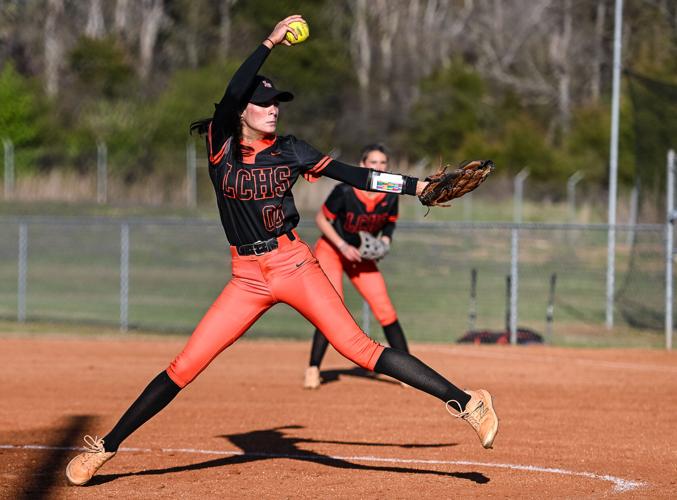 Offensive errors, cold bats plague Lady Panthers | Sports | news-herald.net
