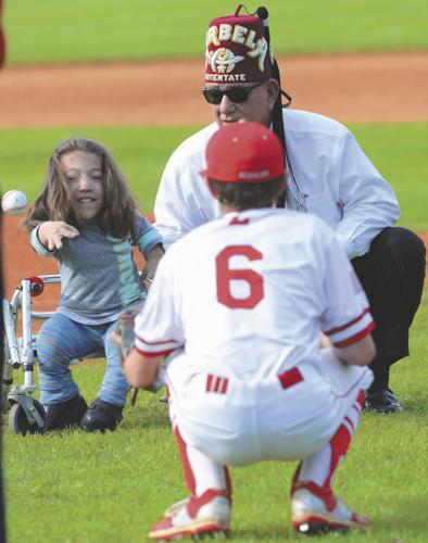 Residents support Shriner poster child | Local News | news-herald.net