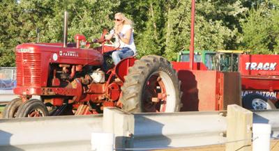 Fun starts Friday at Almena tractor pull | Free News | news-shield.com