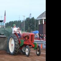 Almena Fun Days Tractor Pull | Community News | news-shield.com