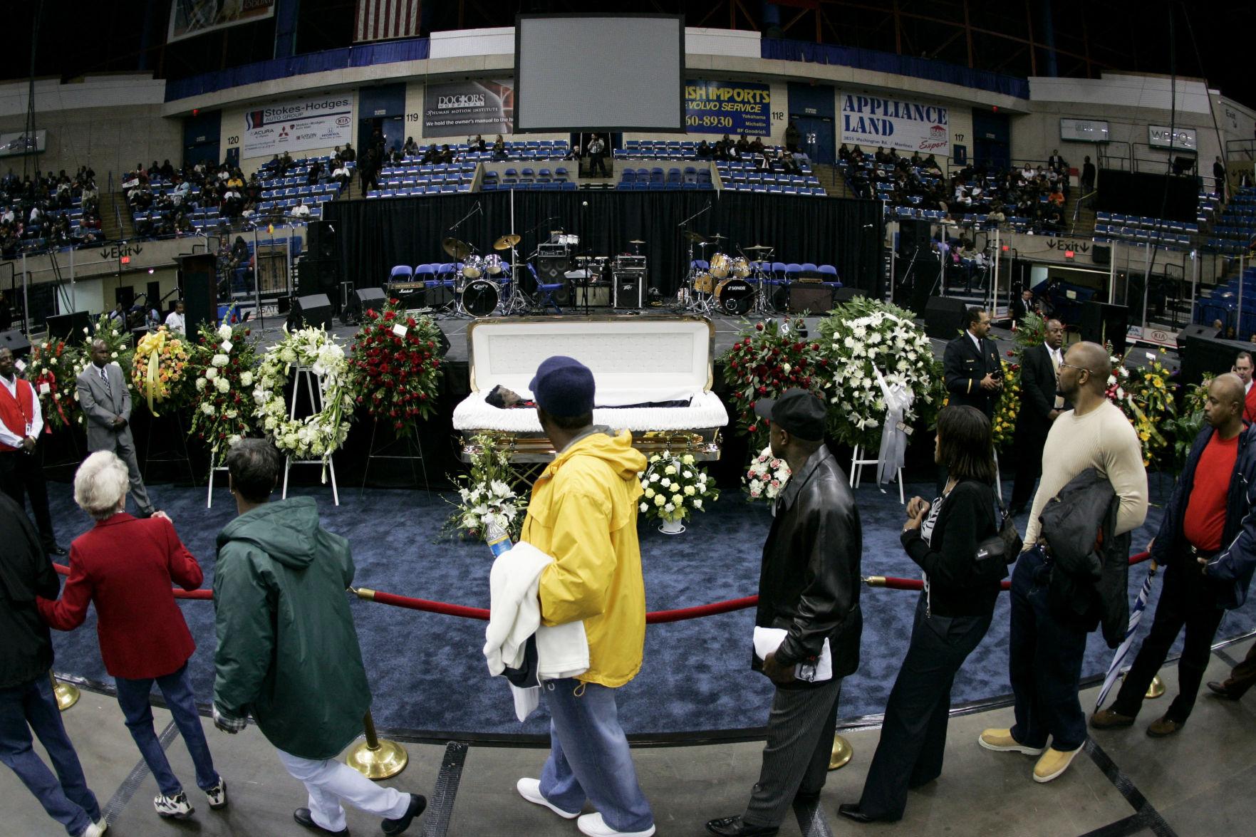 The days the music died: A look at funerals of the greats, from Elvis ...
