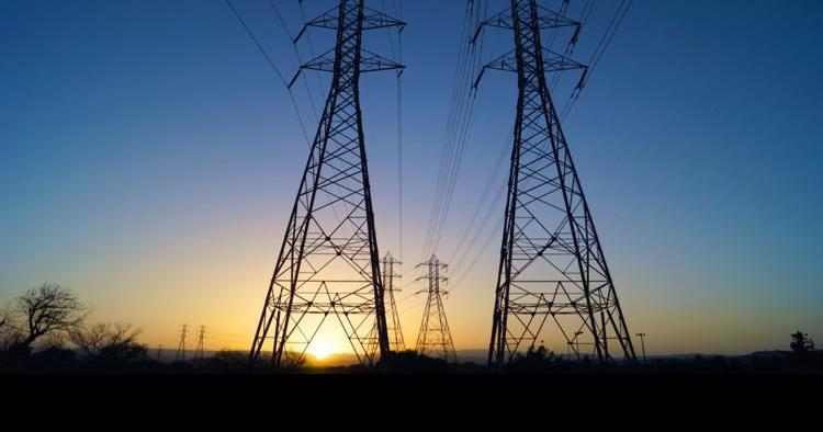 Blue Sky Science: How does electricity move through wires?