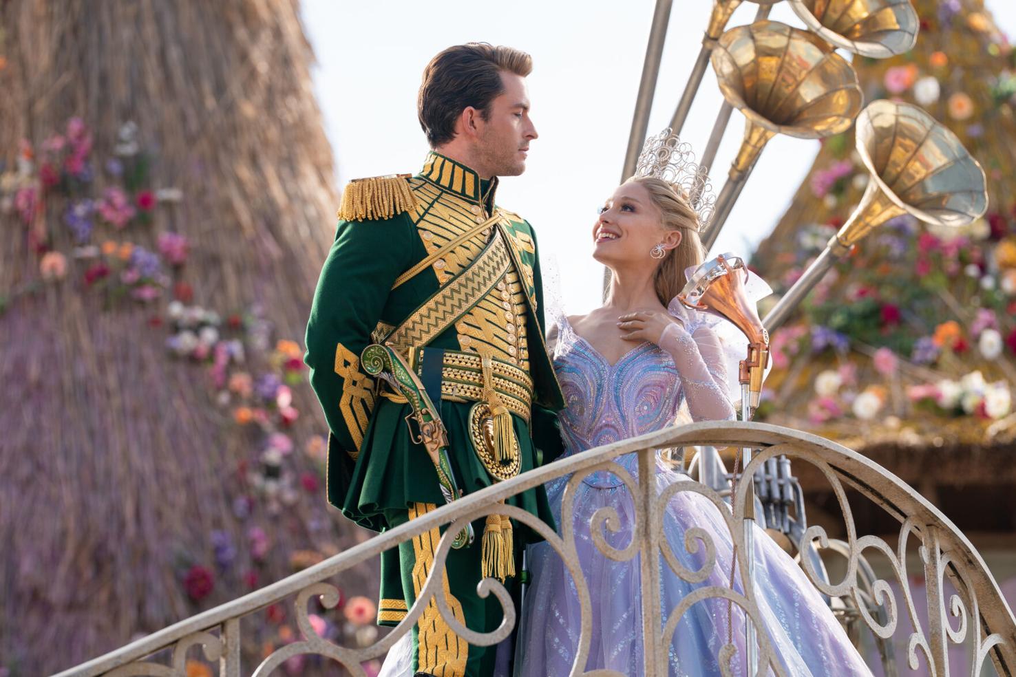 Jonathan Bailey talks transformation as Fiyero in 'Wicked'