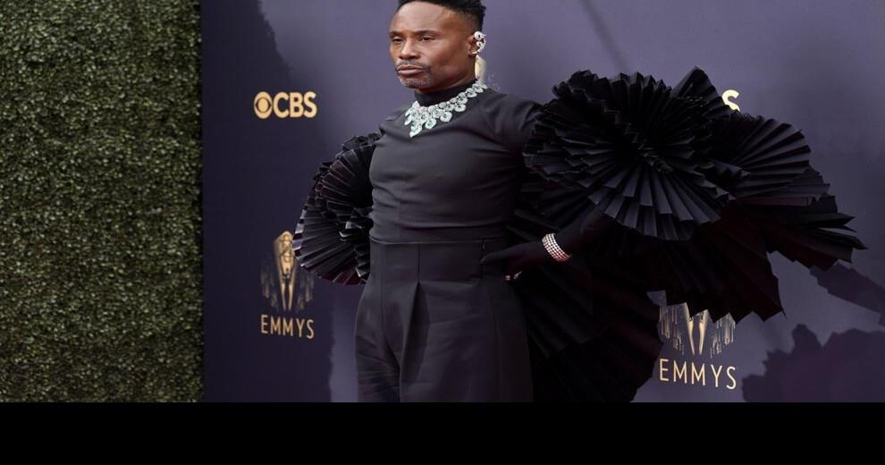 Photos: A look back at scenes from the red carpet at the 2021 Emmys