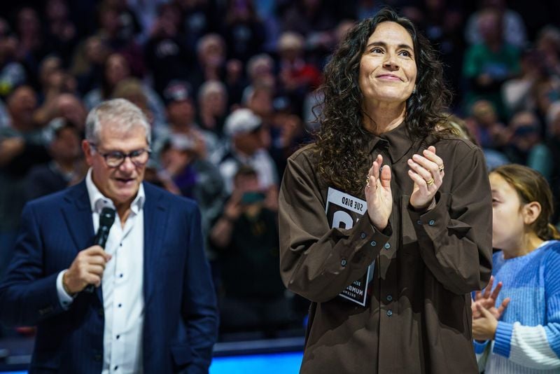 Colts QB Daniel Jones carted off, likely done for 2025 season