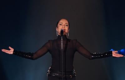 Sade, “This Far”