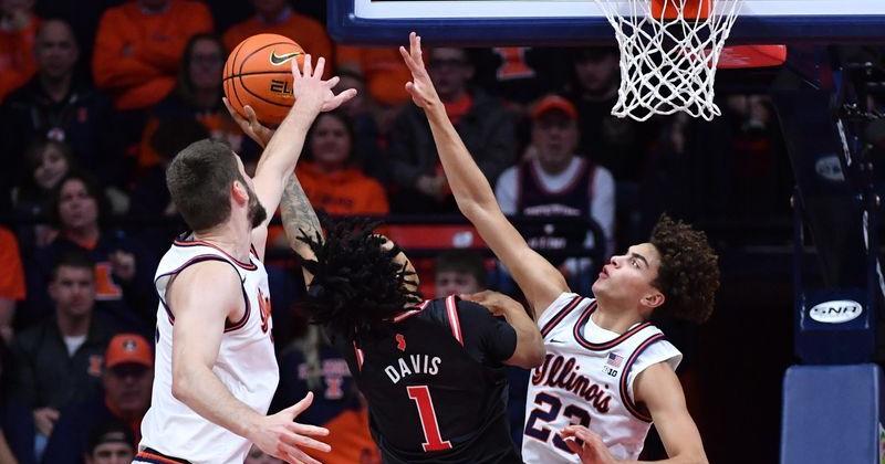 Minnesota Timberwolves hold moment of silence for Renee Nicole Good