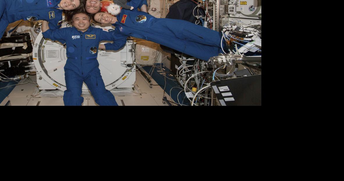 Four astronauts fly SpaceX back home, end 5-month mission