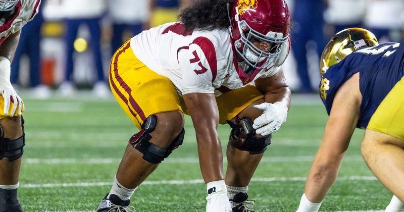 Zoe Saldaña shares sweet reaction to becoming highest grossing actor