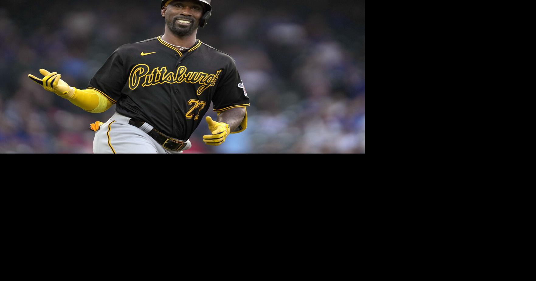 McCutchen staying in Pittsburgh, agrees to 1-year deal