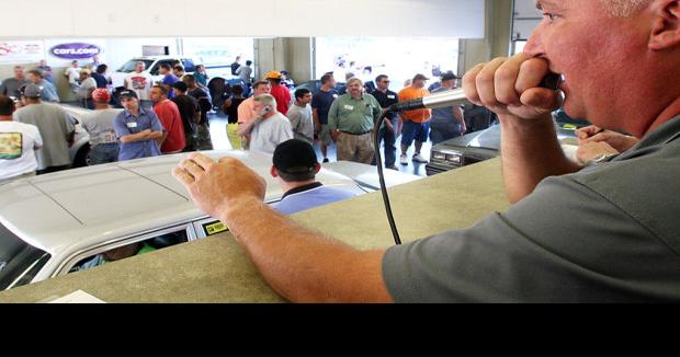 Clark County Auto Auction revs up buyers for 400-600 sales each week ...