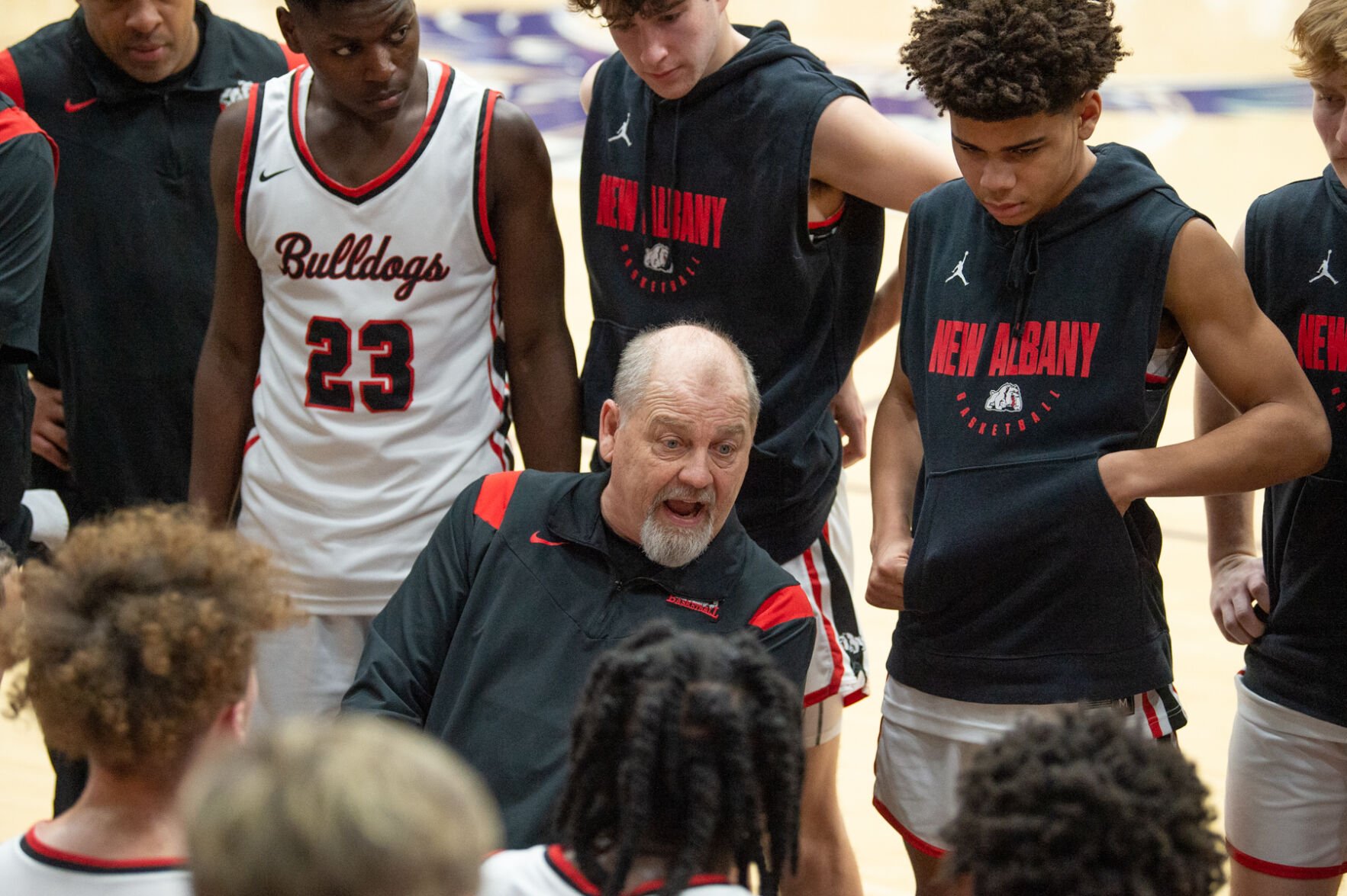 HIGH SCHOOL SPORTS NOTEBOOK: Jim Shannon returning to the bench ...