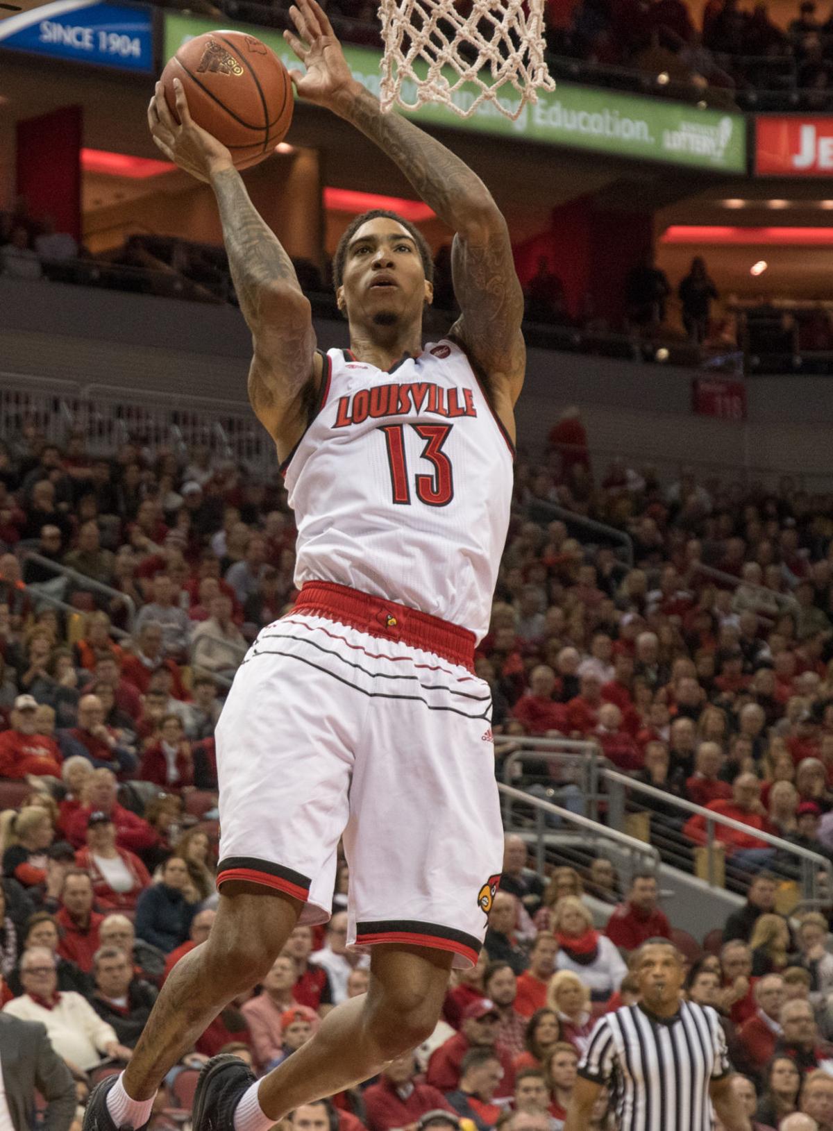 COLLEGE BASKETBALL: Spalding scores 23, Louisville beats Notre Dame 82 ...