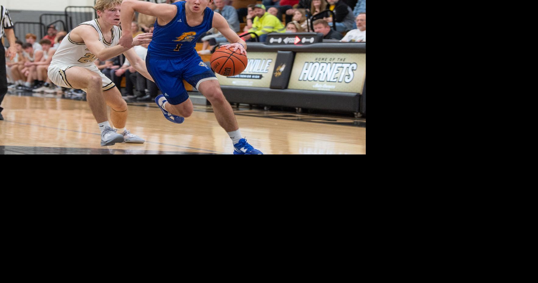 BOYS' BASKETBALL: Renfro scores 45 in Warriors' win | Sports ...