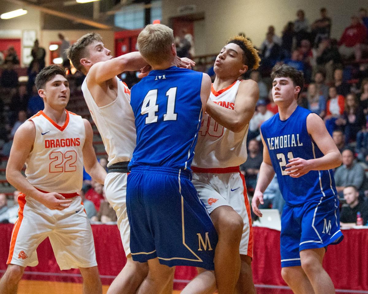BOYS' BASKETBALL: Dragons advance to regional final with 79-50 win ...
