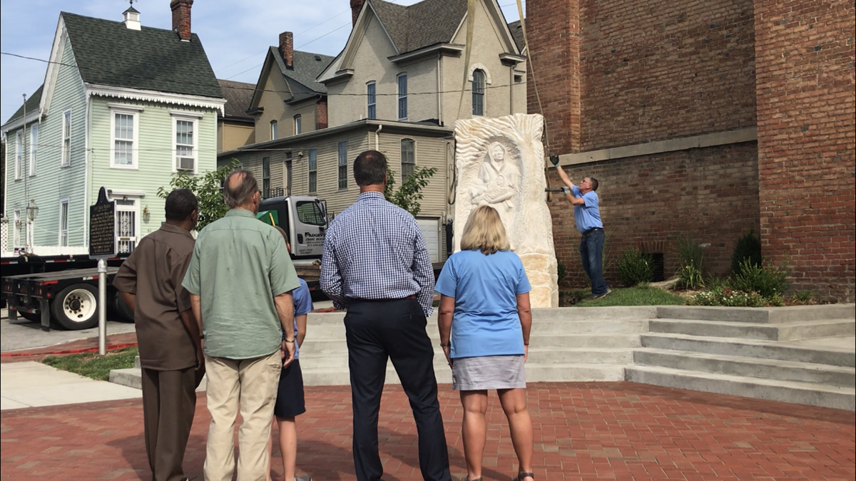 Statue of New Albany's Lucy Higgs Nichols unveiled | News ...