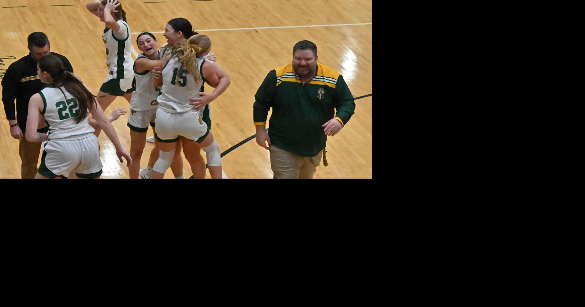 Floyd Central 3-pointer | Sports | newsandtribune.com