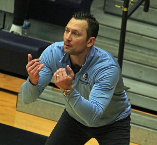 BOYS' BASKETBALL: Pioneers claw out victory over Highlanders | Sports ...