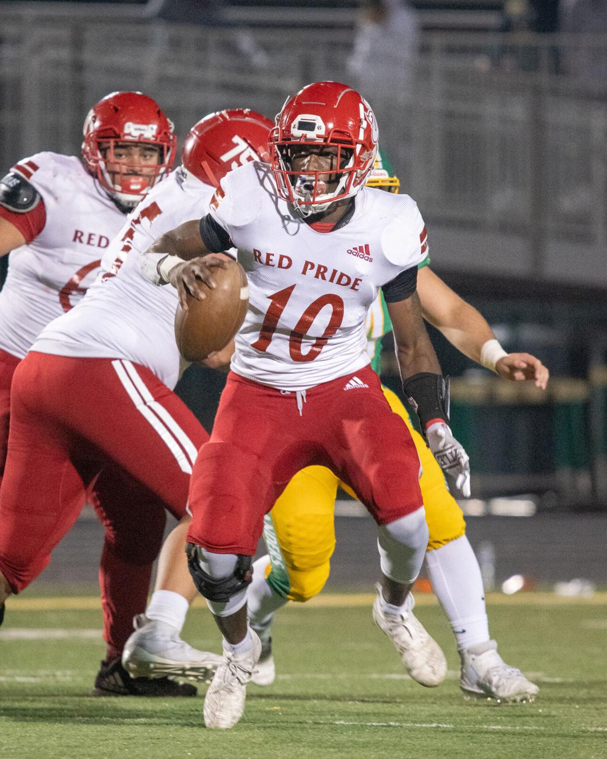 FOOTBALL: Red-letter day for Red Devils | Sports | newsandtribune.com