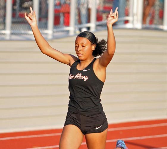 GIRLS' TRACK & FIELD: Bulldogs win by a nose | Sports | newsandtribune.com