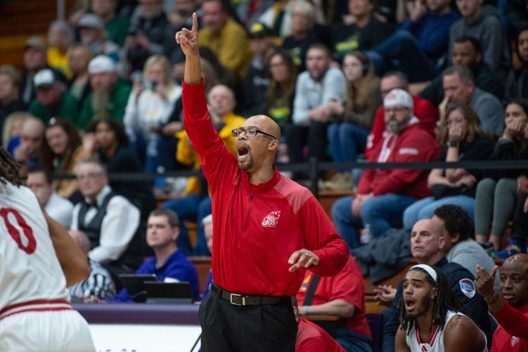 BOYS' BASKETBALL: Jeff's Wilkerson greatly influenced by Bob Knight ...