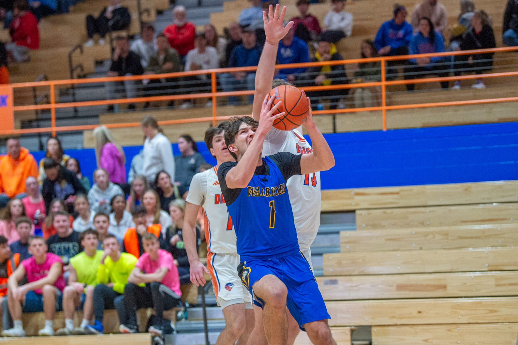 BOYS' BASKETBALL: Huge 3rd period propels Dragons over Warriors ...